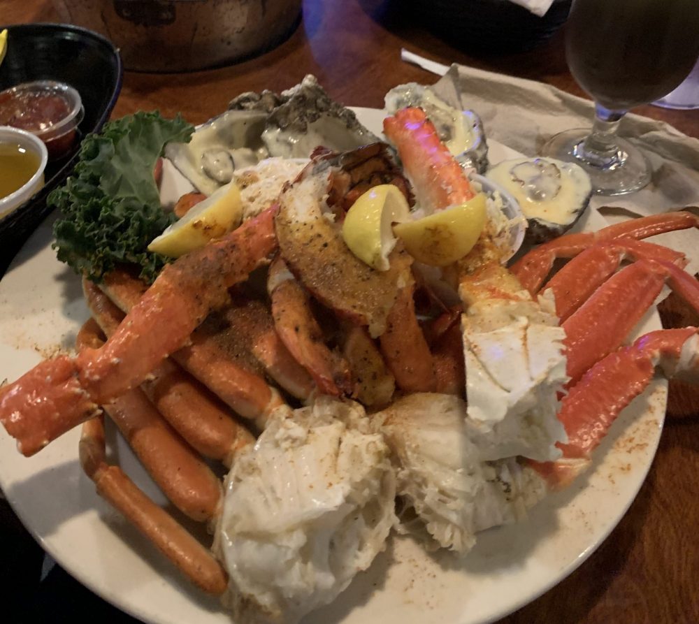 Candice Howard — Spondivits Food & Spirits