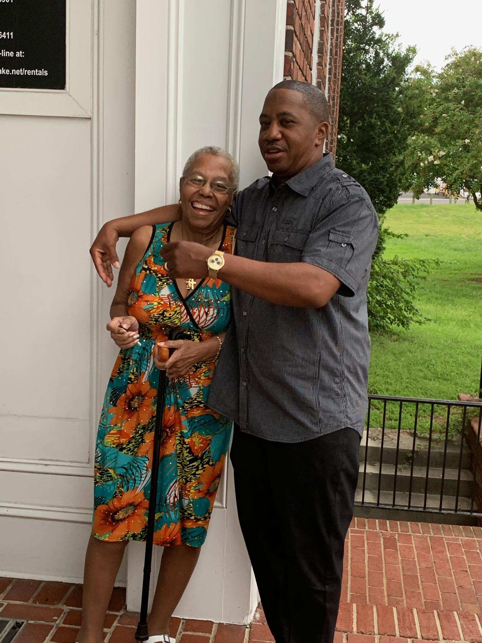 Rasean — Spondivits Food & Spirits